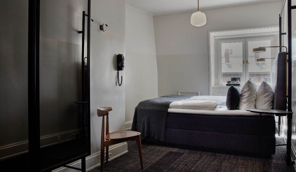 Small Double Room | Hotel Danmark Copenhagen | Brøchner...
