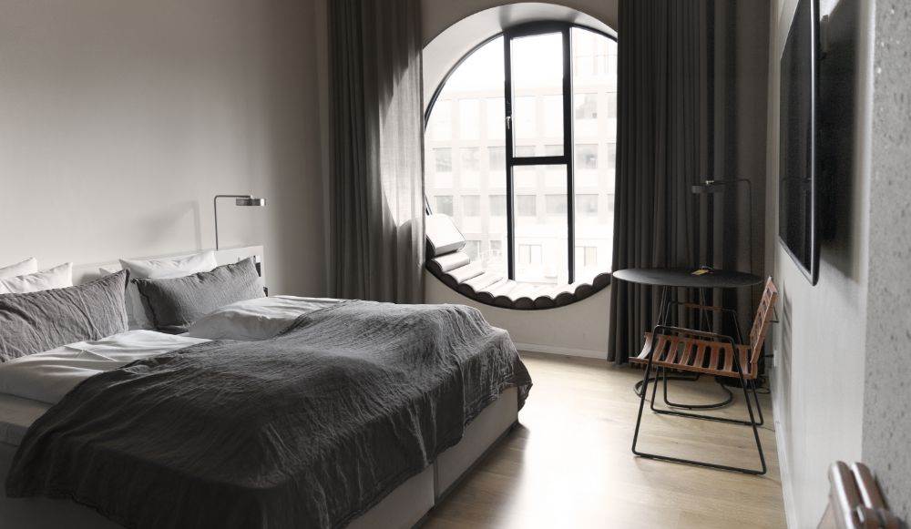 Deluxe Room with Round Window at Hotel Ottilia Denmark
