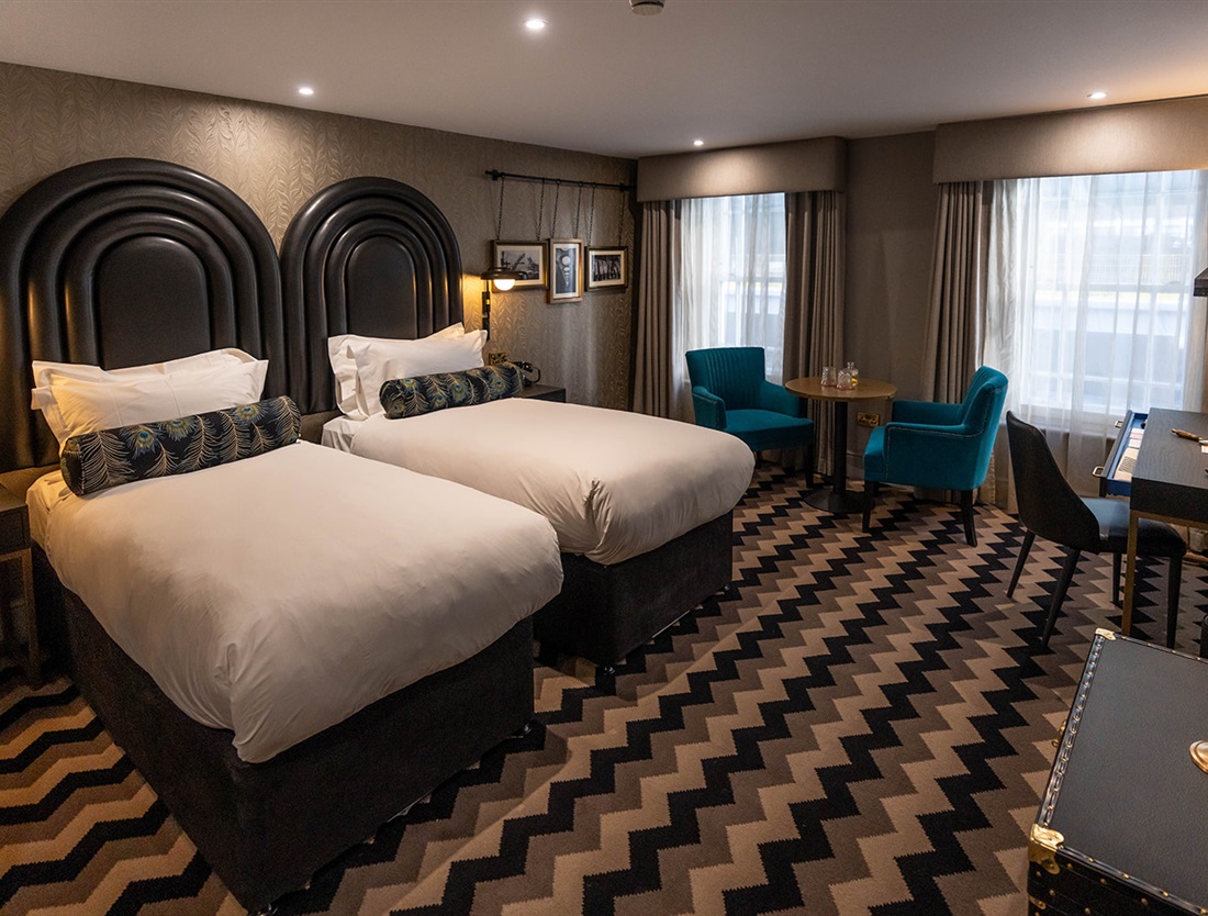 Club Twin Room | Gotham Hotel Collection