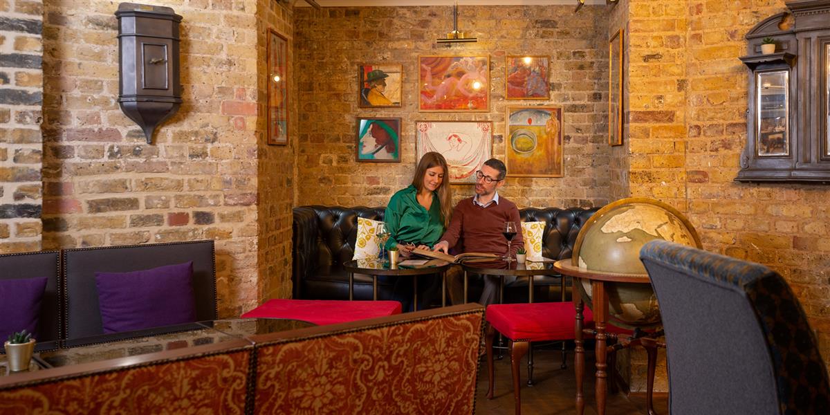 library cafe imperial