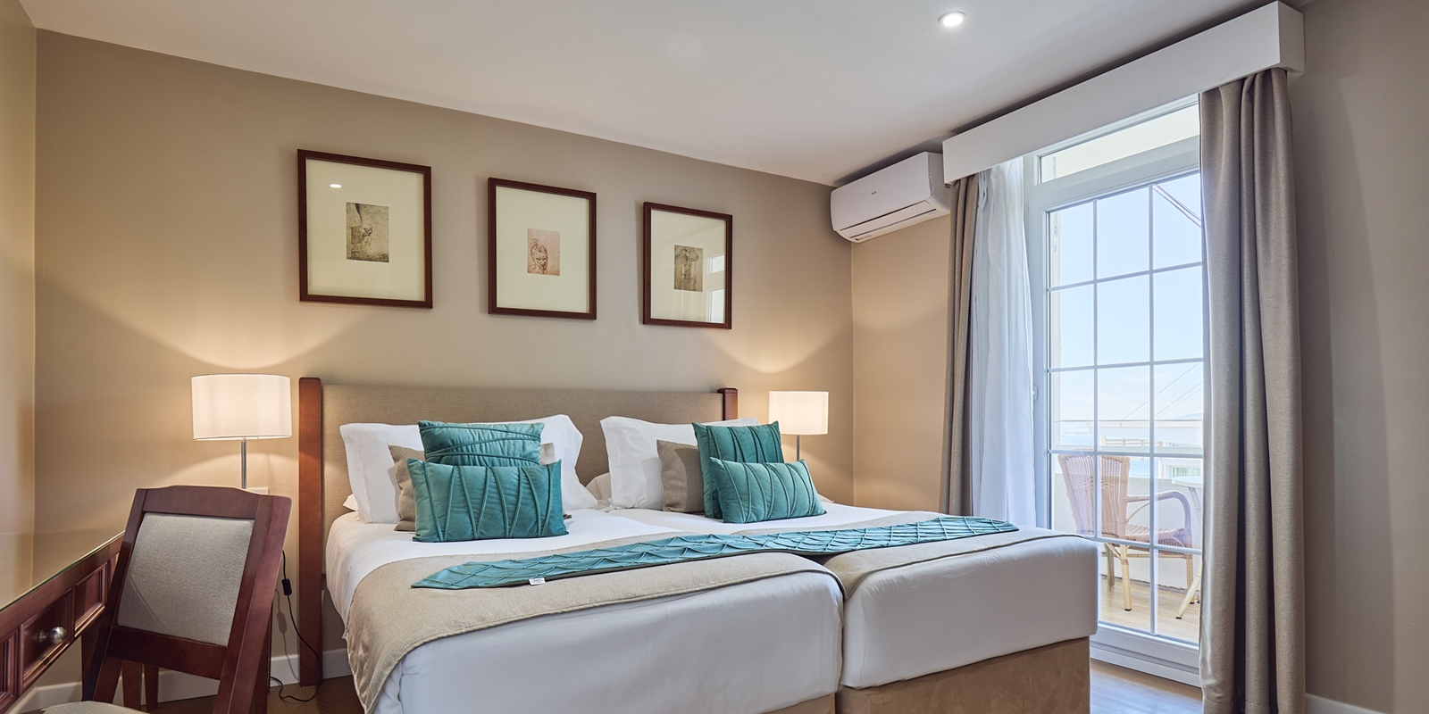 Junior Suite With Partial View | The Rock Hotel